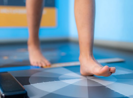 How Your Gait Cycle Impacts Your Health - AposHealth®